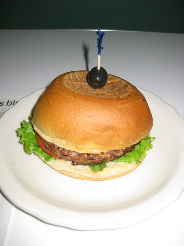 MODERNE BURGER - Vancouver Foodster
